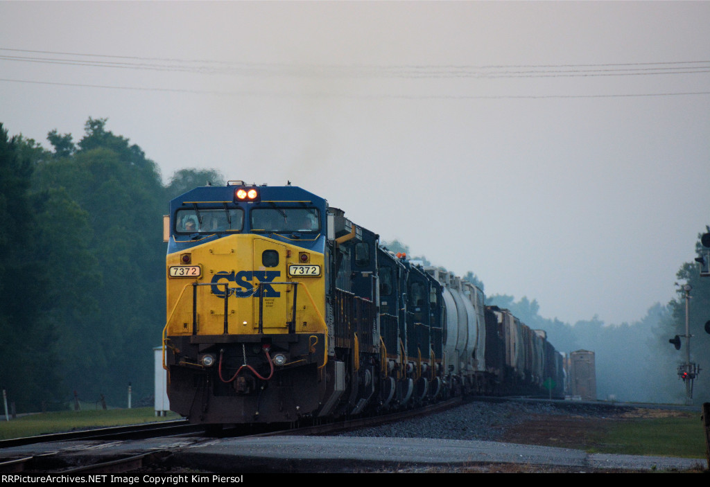 CSX 7372 Q652-28